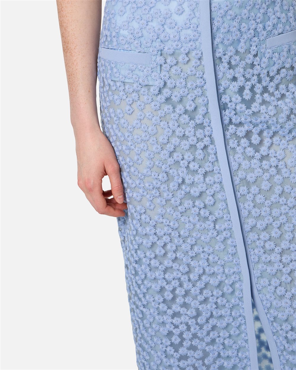Powder blue, regular fit pencil skirt in embroidered tulle | ICEBERG